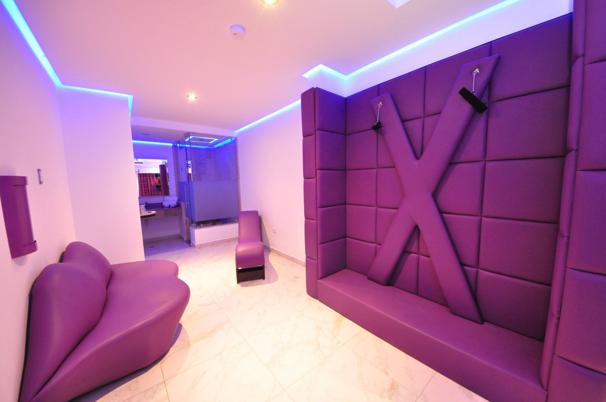 Tipos de habitaciones – Motel Love